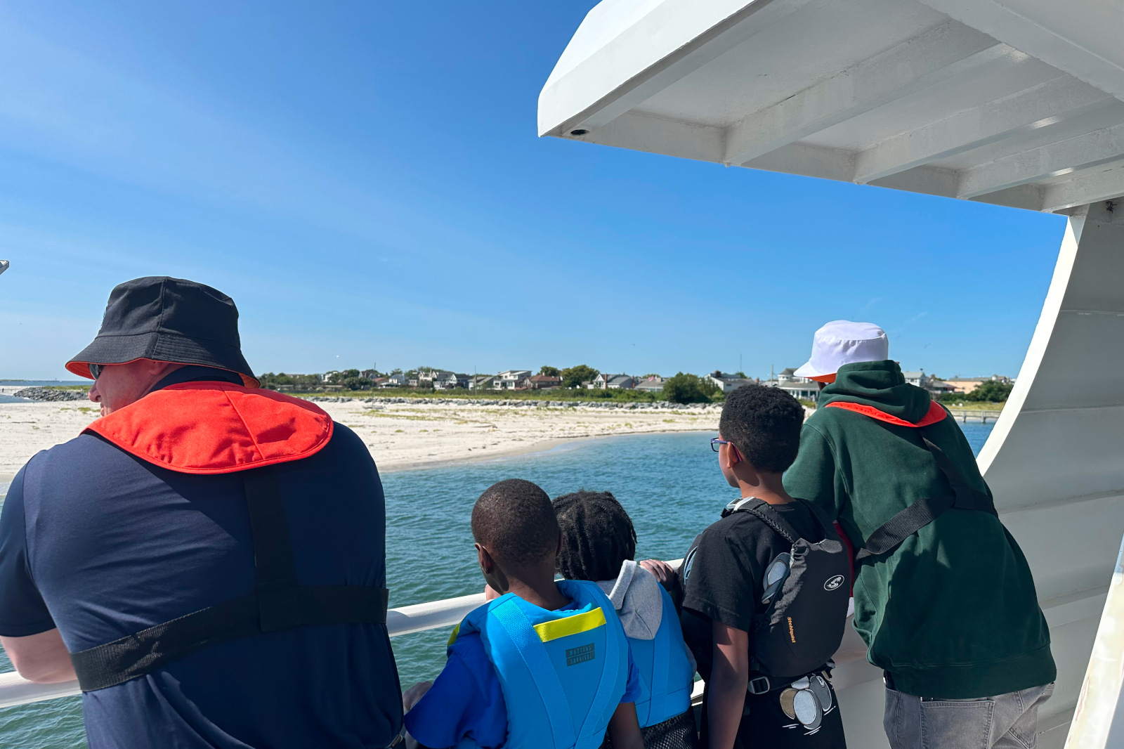 Community Offshore Wind Introduces New York Students to Marine Sciences ...